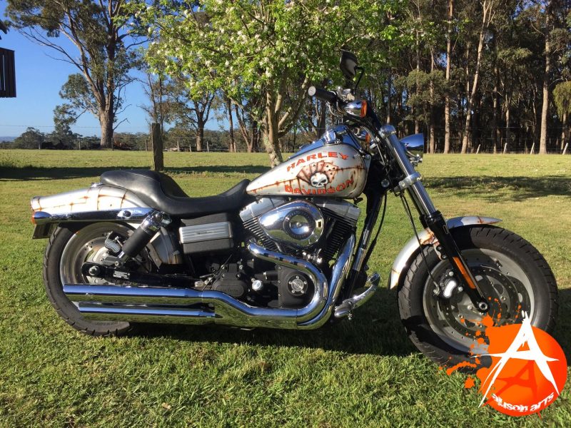 Custom Patina Harley - Airbrushed rust - ALISON ARTS
