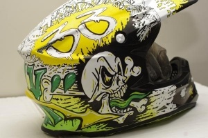 Custom graffiti style motocross helmet - ALISON ARTS